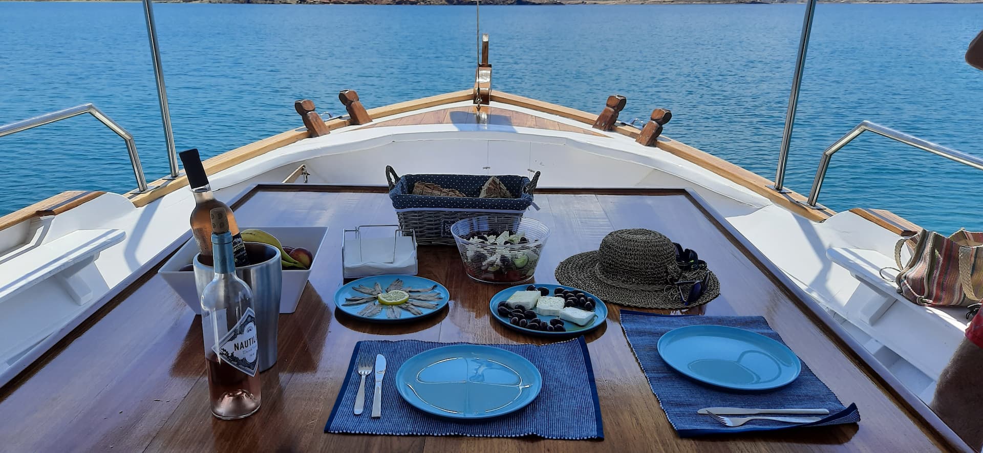 Anna Maria Cruises - Cruises Paros